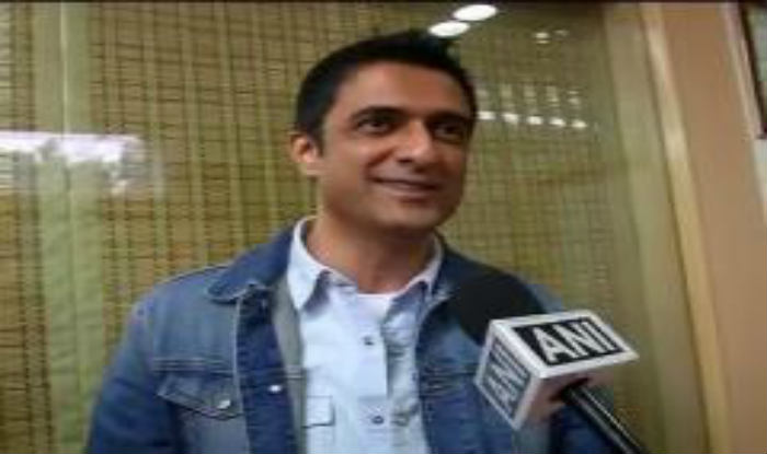 ‘Versatile’ Sanjay Suri says independent cinema feeds his soul | India.com