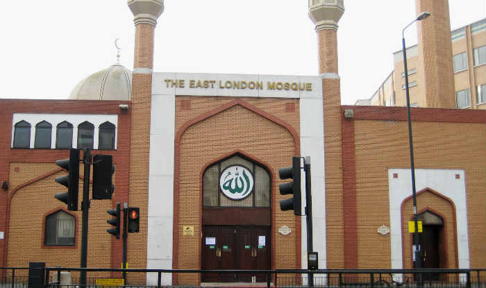 Mosques across Britain host ‘open day’ to explain faith | India.com