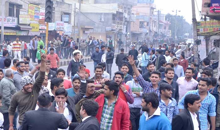 Jat revolution: situation remains tense in Haryana | India.com