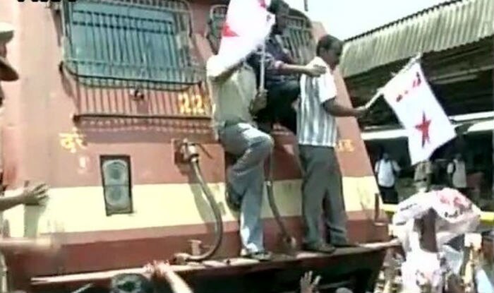 Rail roko movements in Cooch Behar, Kokrajhar affect train movement ...
