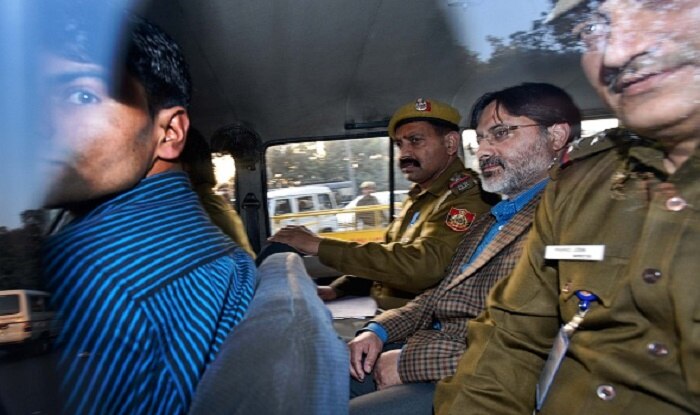 Sedition case: SAR Gilani gets release order | India.com