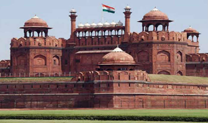 Mercury soars in north, Delhi records season’s highest | India.com