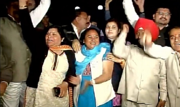 Uttarakhand crisis deepens: Chief Minister Harish Rawat says ready to prove majority | India.com