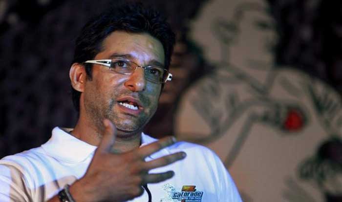 Wasim Akram support Captain Azhar Ali | अजहर को अभी कप्तान पद से हटाना ...