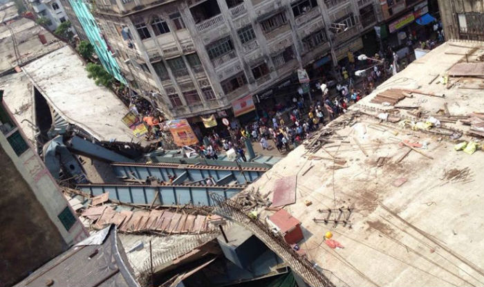 Under construction Vivekananda flyover collapses in Kolkata; rescue ...
