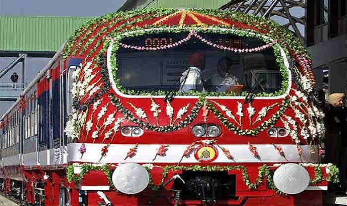 India’s fastest Gatimaan Express Extends its Route to Gwalior-Jhansi ...