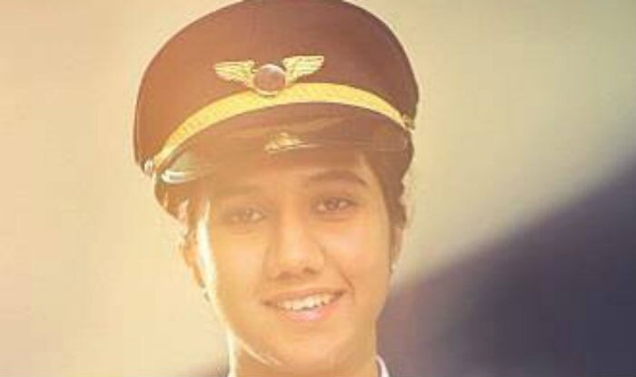 Ayesha Aziz: Kashmiri girl who became India’s youngest woman pilot at ...