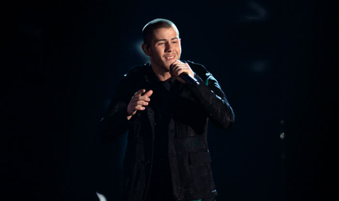 OMG! Nick Jonas tried to woo Rihanna | India.com