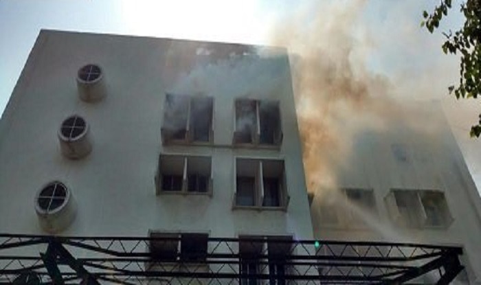 Delhi: Massive fire at Times of India building, evacuation process ...