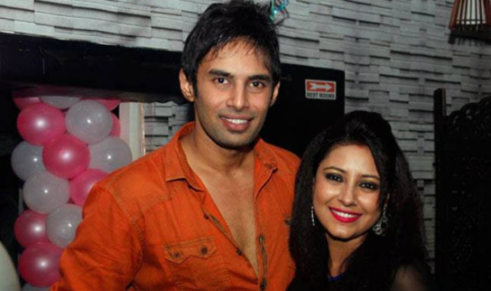 Pratusha Paberjee'ss boyfriend Rahul Raj Singh helps poor people on his ...