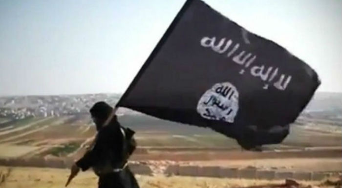 ISIS-linked Saudi twin brothers attack own family, stab mother | India.com
