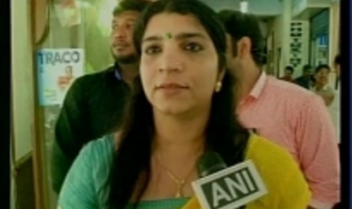 Solar scam: Arrest warrant issued against Saritha Nair | India.com