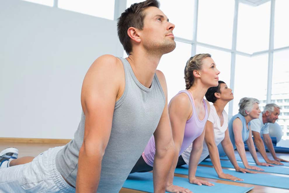 Twenty minute pilates workout to stay fit and healthy ag | 20 मिनट की ...