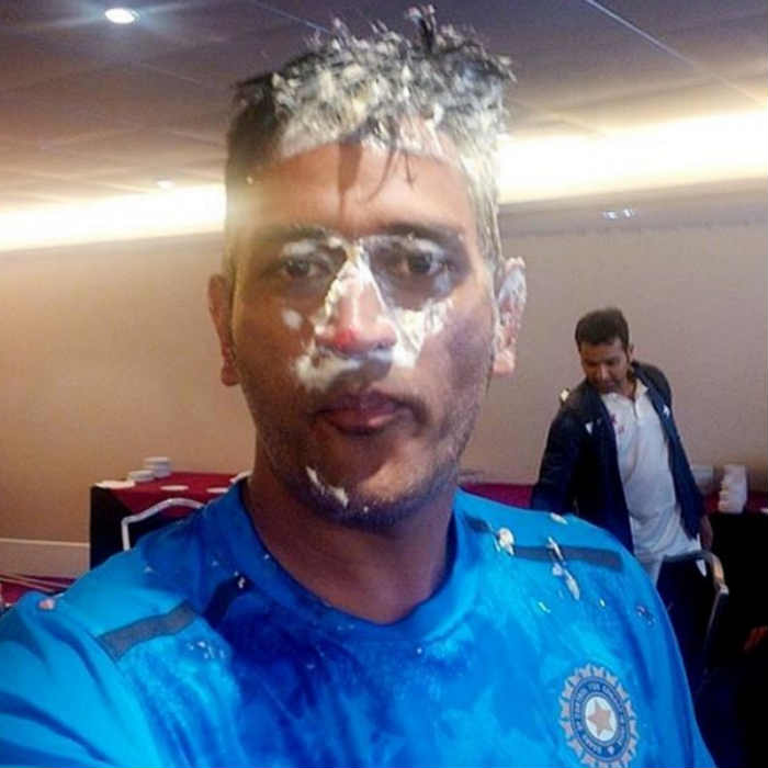 #HappyBirthdayCaptainCool: MS Dhoni’s workout picture will give you ...