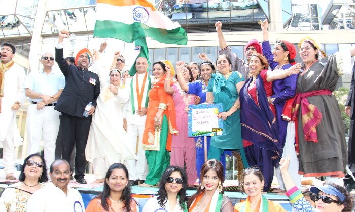 Toronto’s India Day Parade Boasts Proud Nationals, Bollywood ...