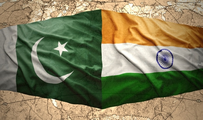 8 Indo-Pak Movies to Watch this Independence Day | India.com
