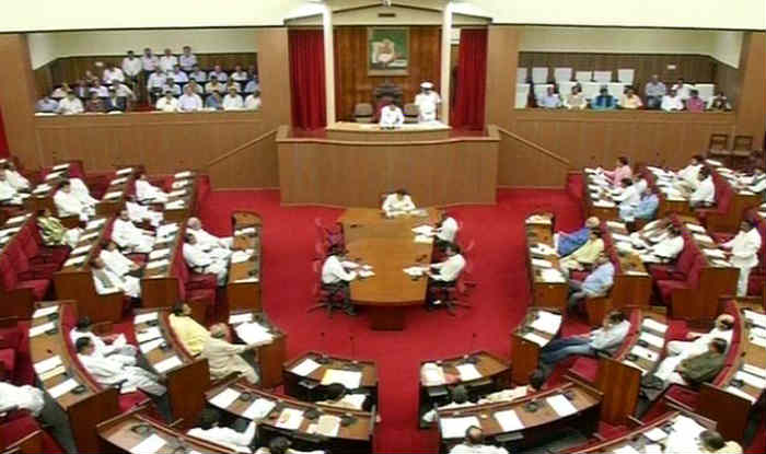 3 Bills passed in Odisha Assembly amid din over Mahanadi issue | India.com