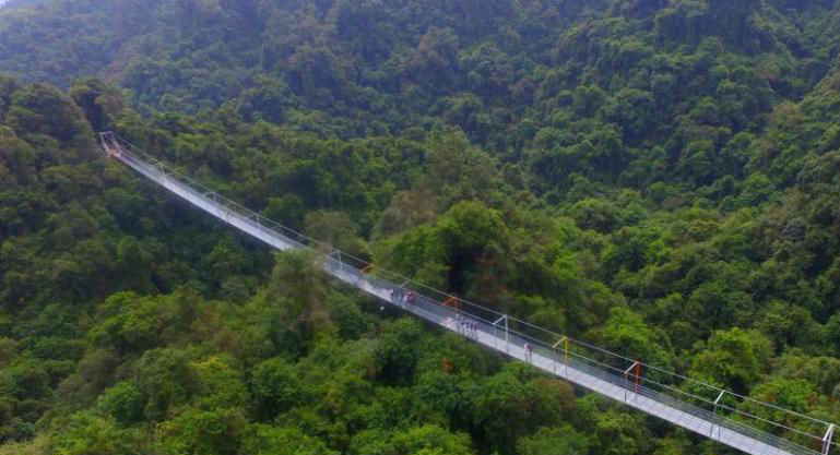 World’s highest glass bridge to reopen after overhaul | India.com