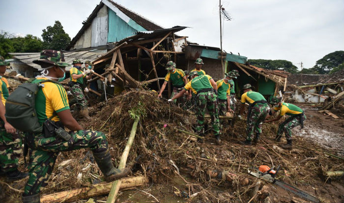 Indonesia: Floods, landslides leave 36 dead and 20 missing in West Java ...