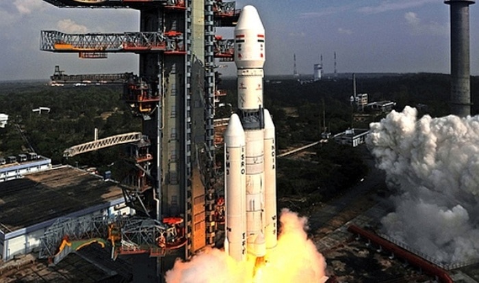 ISRO succesfully launched GSLV rocket after 40 minutes delay | भारत ने ...