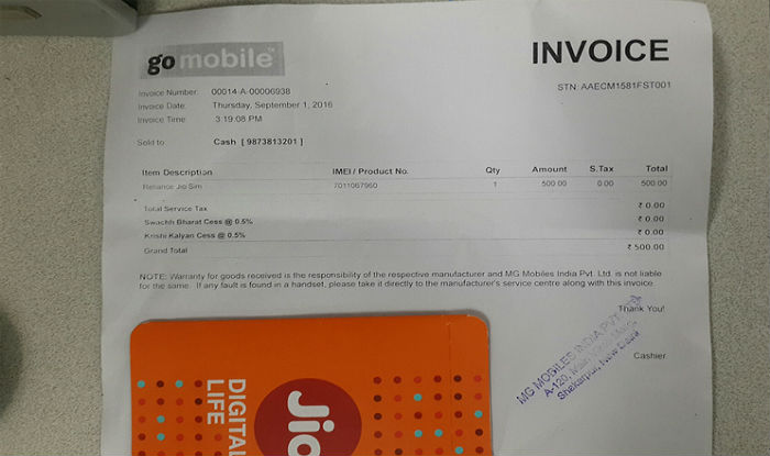 Reliance Jio free SIM cards being sold in black market like hot cakes ...