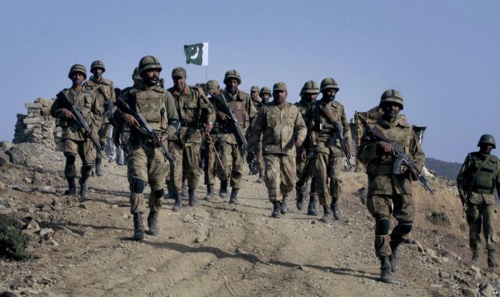 All communication channels with Indian military open: Pakistan army ...