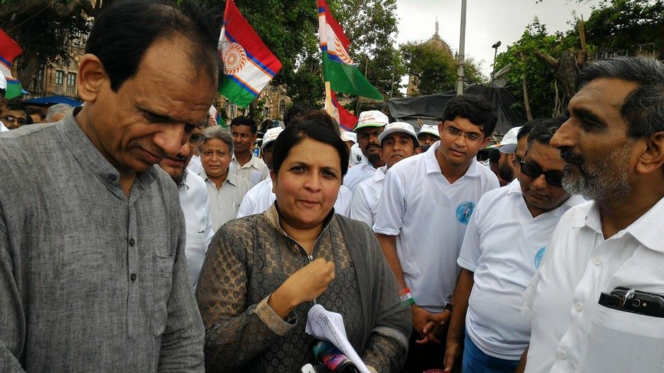 anil bokil man behind the decision of narendra modi of ban 500 and 1000 ...