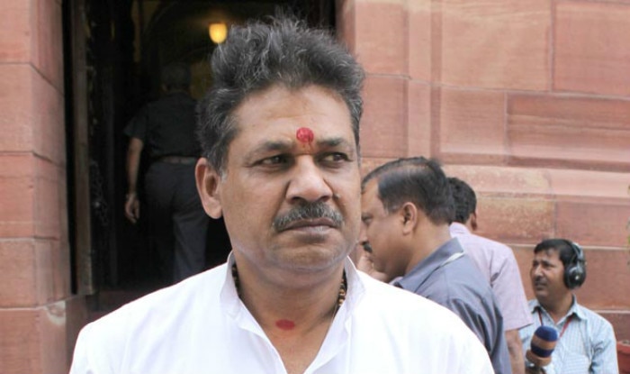 BJP MP Kirti Azad’s wife Poonam Azad to join AAP | India.com