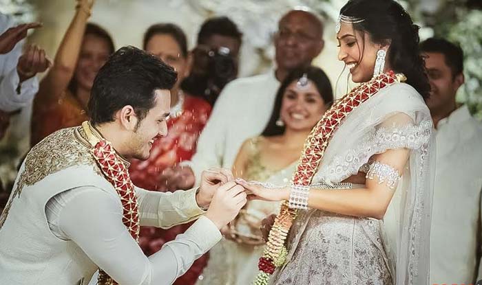 Akhil Akkineni and Shriya Bhupal get ENGAGED! (See Pics and Video ...