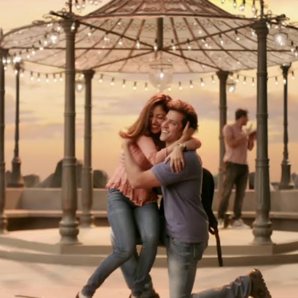 Kaabil Hoon: Yami Gautam’s simple yet elegant look in this Kaabil song ...