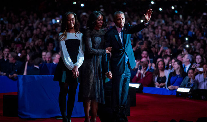 Barack Obama thanks Michelle Obama for her grace and grit in final ...