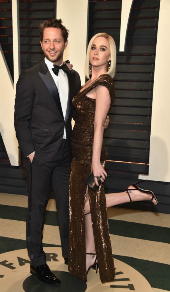 Katy Perry suffered an embarrassing wardrobe malfunction at the Academy ...