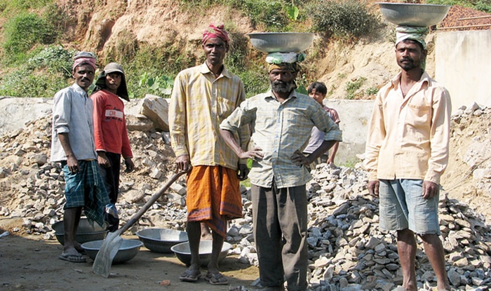 Maharashtra 27 000 MGNREGA Workers On Strike Due To Less Demand Of Work Conditions Might Give maharashtra-27-000-mgnrega-workers-on-strike-due-to-less-demand-of-work-conditions-might-give