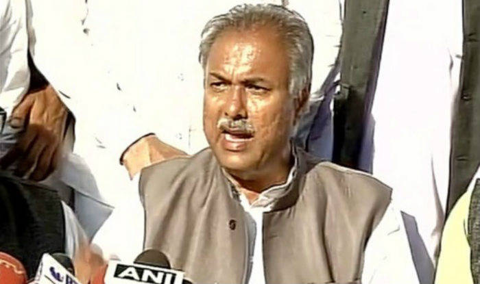 No end in sight to Jat stir; Yashpal Malik says ball in government’s court | India.com