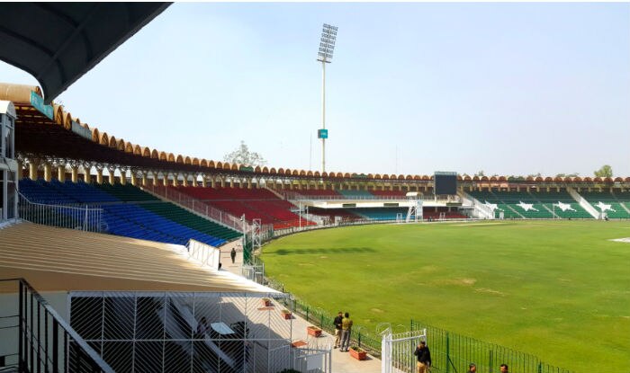 PSL 2017: Here is how Gaddafi Stadium looks like ahead of Peshawar ...