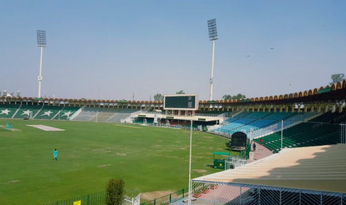 PSL 2017: Here is how Gaddafi Stadium looks like ahead of Peshawar ...