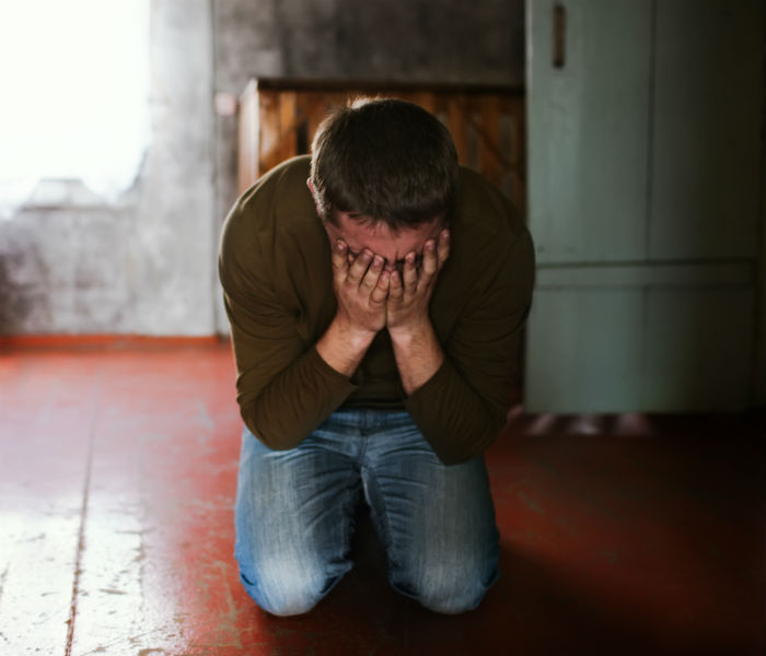 5 reasons why it is okay and necessary for men to cry! | India.com