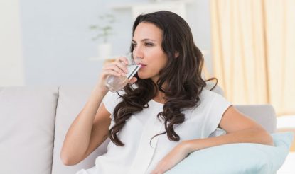 How to lighten skin tone? 14 skin-whitening beauty tips to lighten your ...