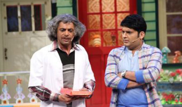 Kapil Sharma are you listening? Sunil Grover is back as Dr Mashoor Gulati on TV | India.com