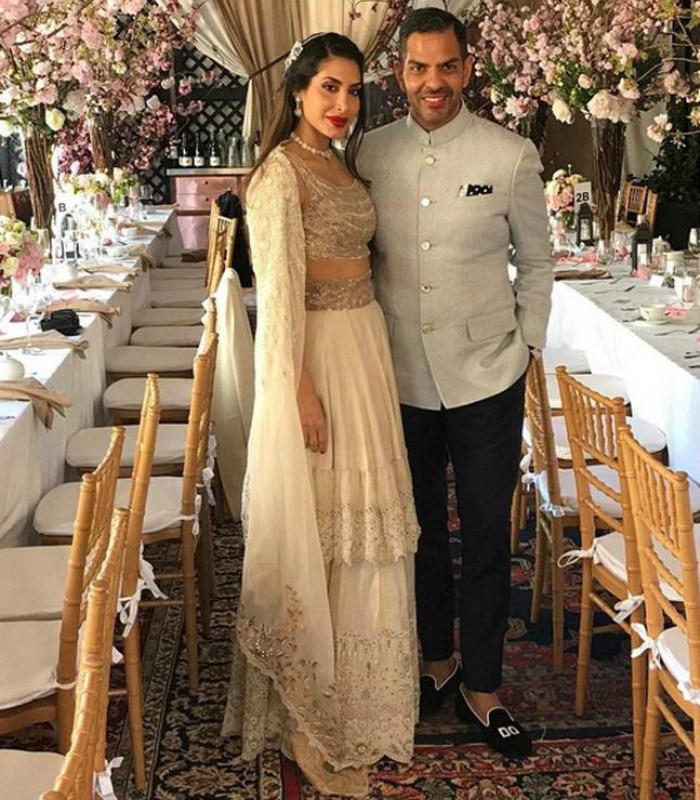 Sunjay Kapur-Priya Sachdev wedding reception pictures: Karisma Kapoor’s ...