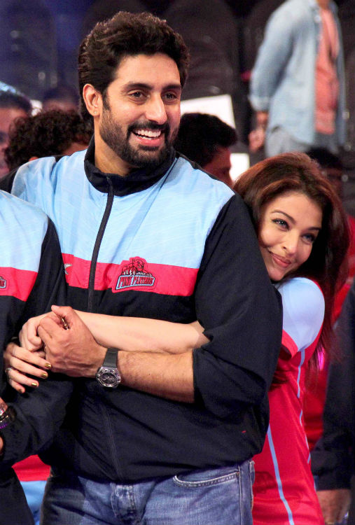 Celebrating 10th marriage anniversary of Aishwarya Rai Bachchan and Abhishek Bachchan with these ...