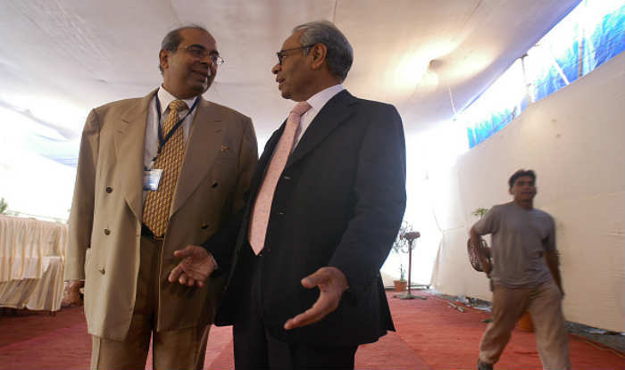 Bofors Case: Chief Metropolitan Magistrate Defers Hearing Till May 2019 ...