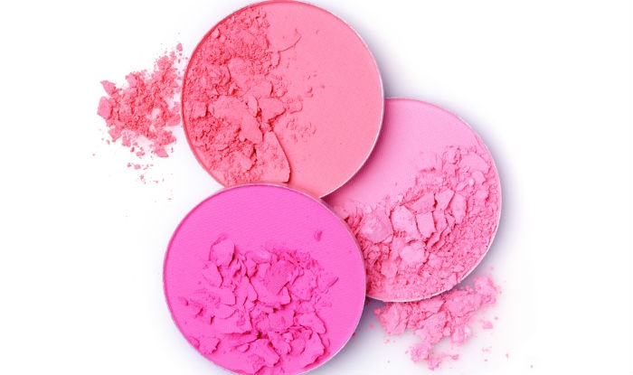 How to apply blush: Step-by-step guide to apply blush on your cheeks ...