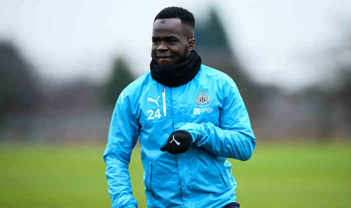 Former Newcastle midfielder Cheick Tiote dies after collapsing in ...