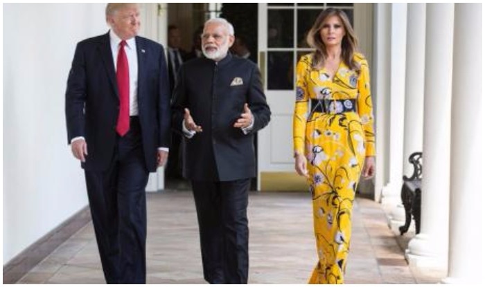 melania trump wore 2160 dollar dress during welcoming pm narendra modi ...