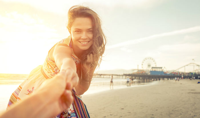 These are the 5 zodiac signs that make the best girlfriends | India.com