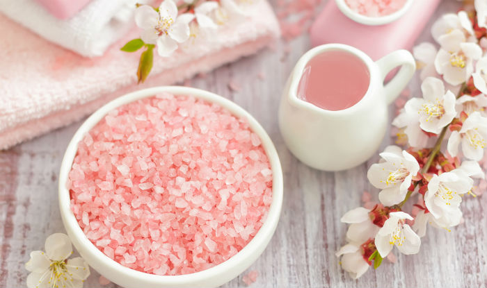 Sea Salt Beauty Hacks: 8 Brilliant Ways to Add Sea Salt in Your Beauty ...