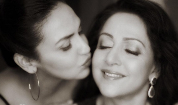This Monochrome Picture Of Mom-To-Be Esha Deol With Hema Malini Should ...
