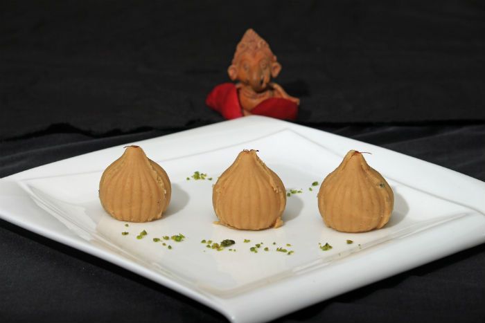 Ganesh Utsav Recipes: How to Make Traditional Modak and Pista Modak ...