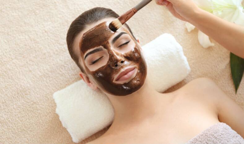 Top 4 DIY Tamarind Face Packs for Healthy and Glowing Skin! | India.com